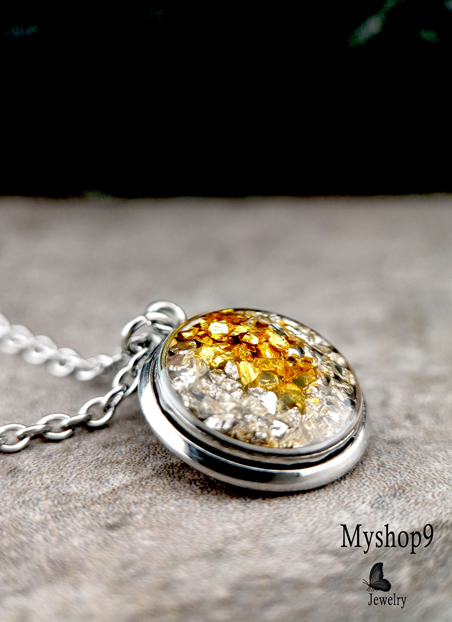 Handmade Sparkle Chip Necklaces – Unique Artisan Jewelry by Myshop9